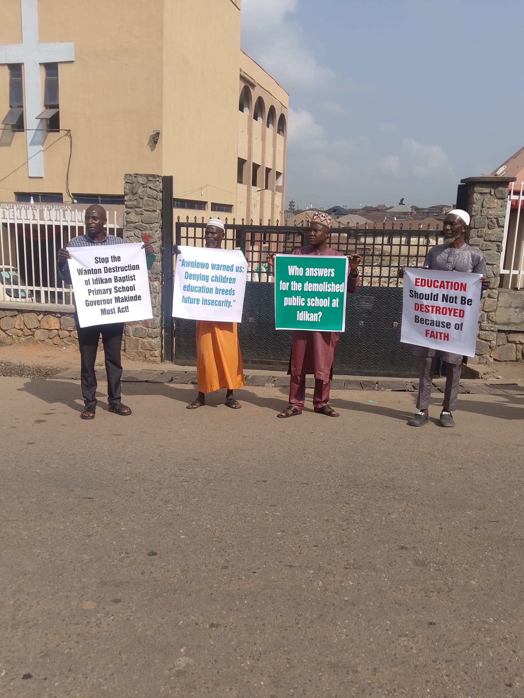 Residents protest demolition of primary school in Ibadan - iTelemedia